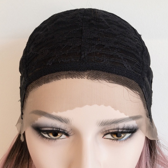 Her Wig Closet | Accessories | 24 Pastel Pink Ombre Lace Front Wavy Wig ...